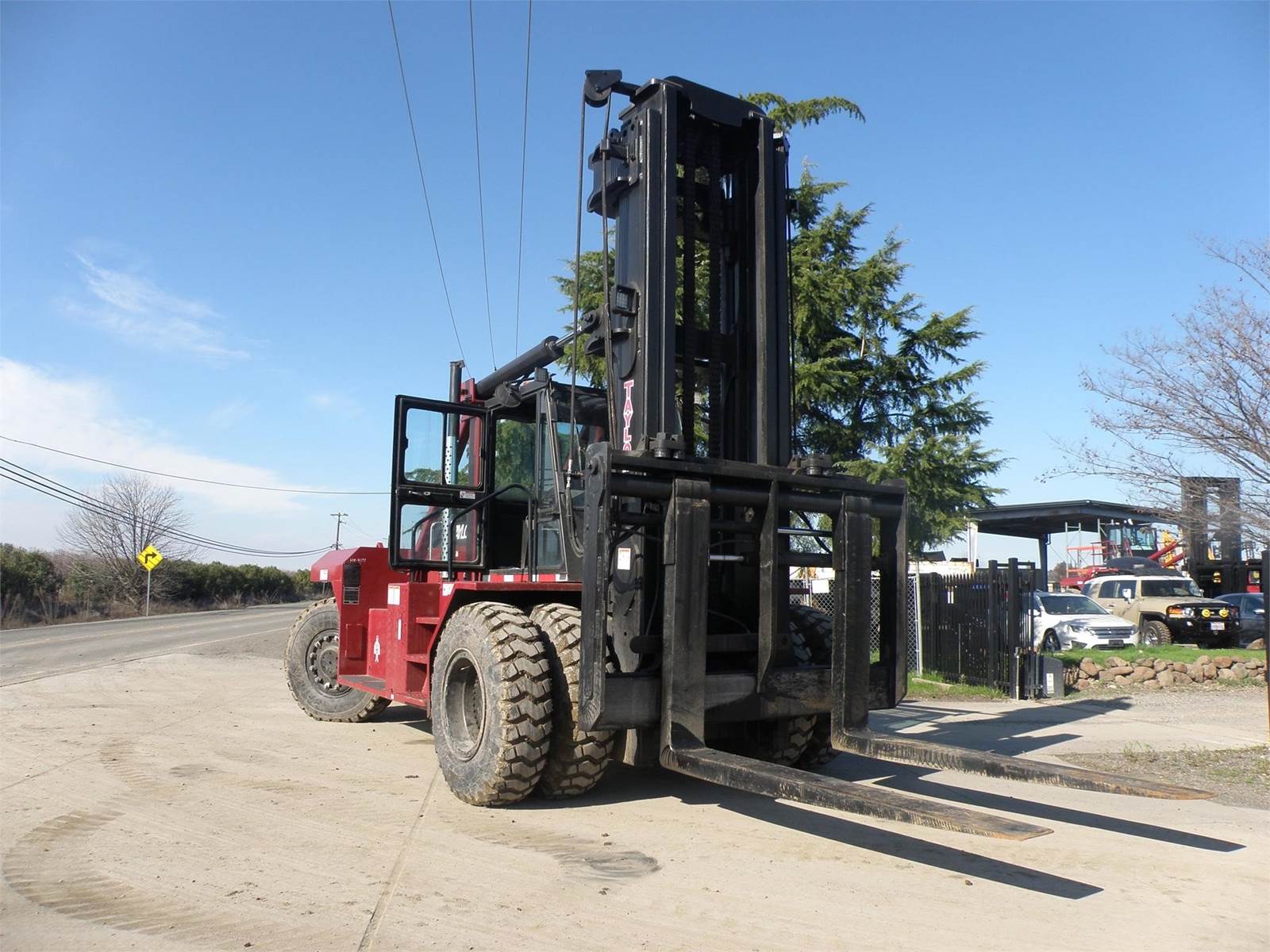 2004 Taylor T520M Pneumatic Tire Forklift For Sale | Chico, CA | HE ...
