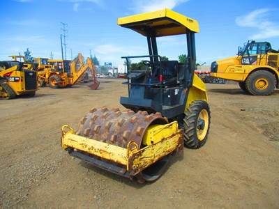 2015 BOMAG BW124PDH-40 Padfoot Roller Compactor For Sale, 960 Hours ...