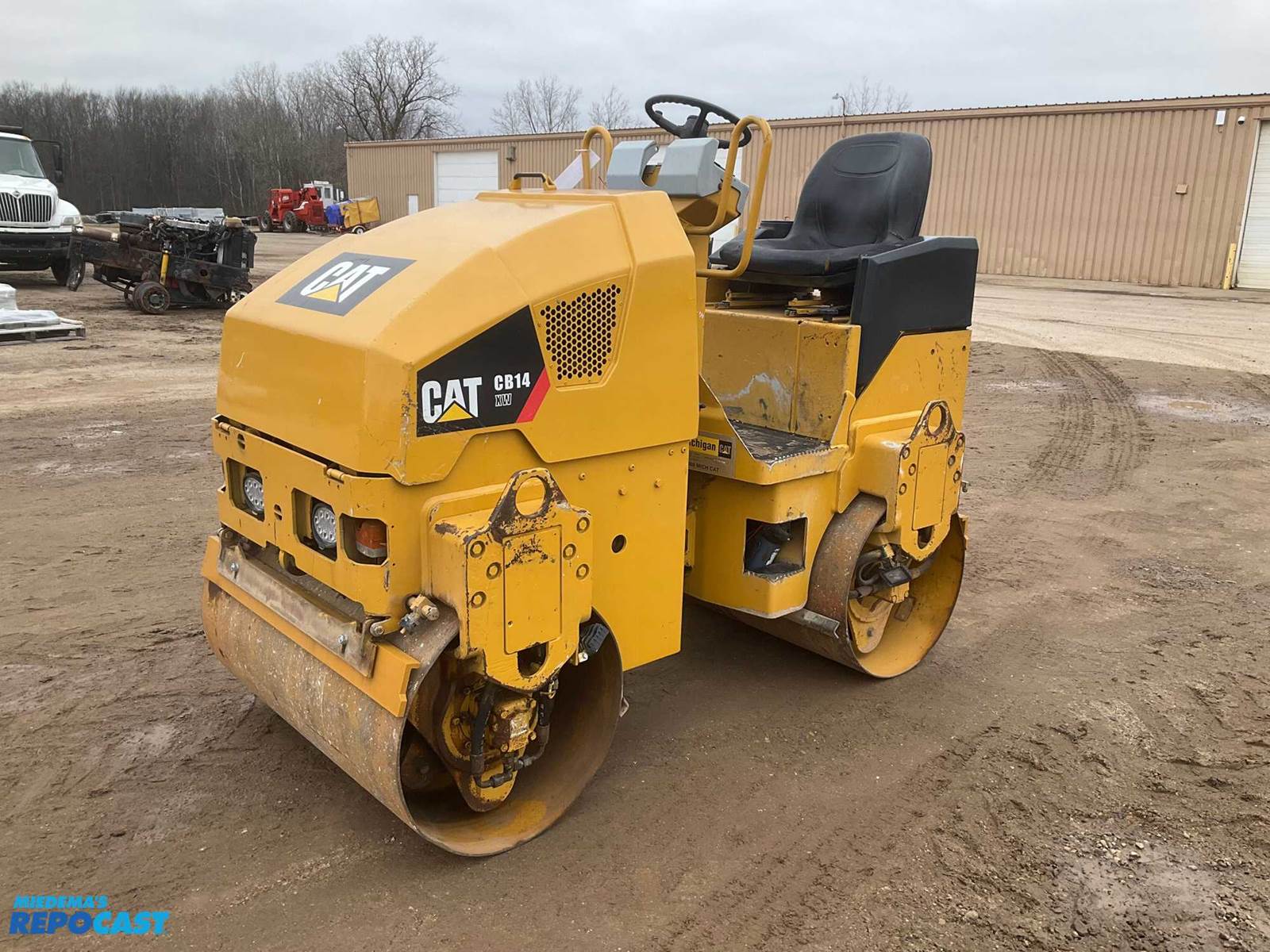 Caterpillar CB14 XW Smooth Drum Roller Compactor For Sale | Wayland, MI ...