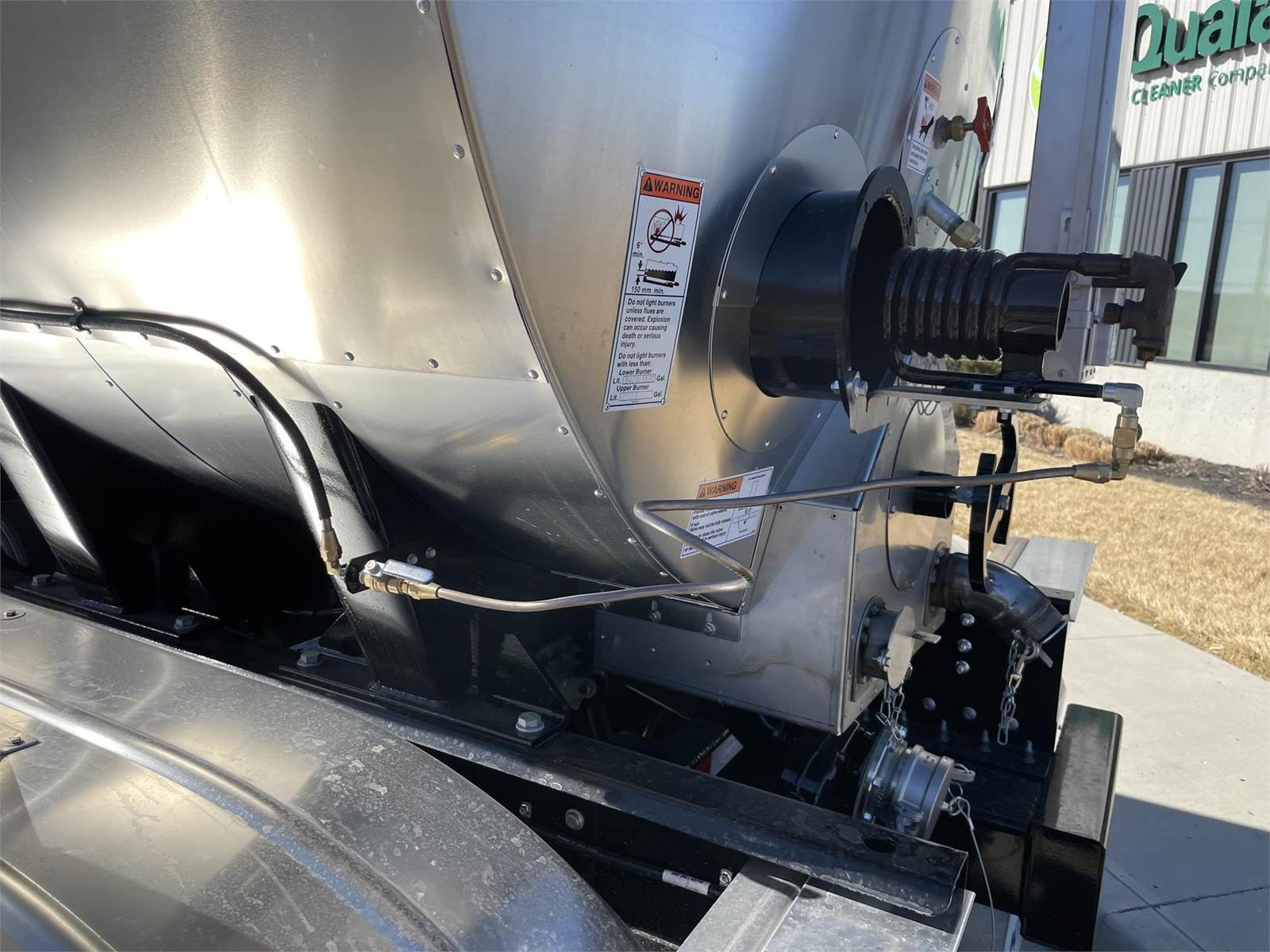 2024 Etnyre 7000 GALLON STEEL BITUMINOUS TANK WITH HEATING SYS Asphalt ...