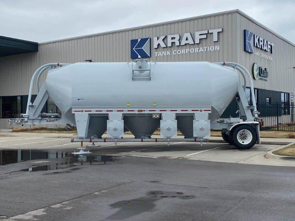 2024 Gallegos 2200 CUBIC FOOT MINI PIG PORTABLE STORAGE SILO Dry Bulk ...