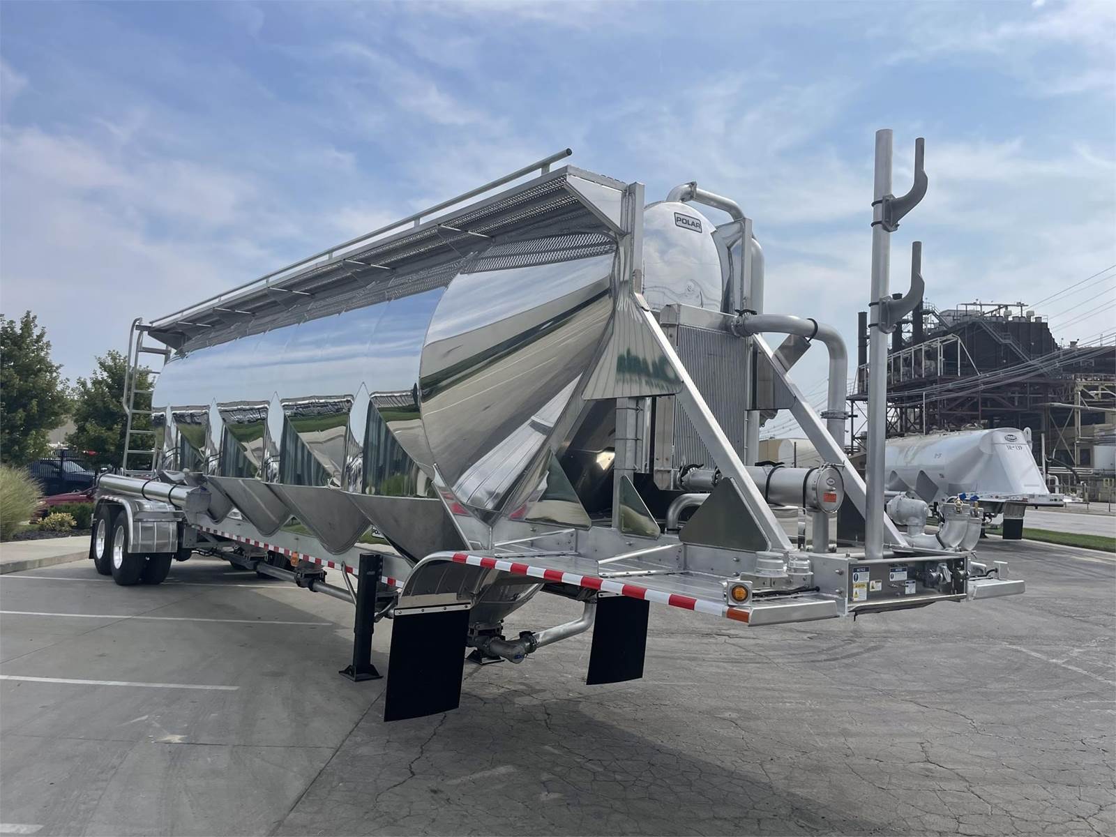 2024 J & L 1636 DRY BULK VACUUM TRAILER WITH DISC BRAKES Dry Bulk ...