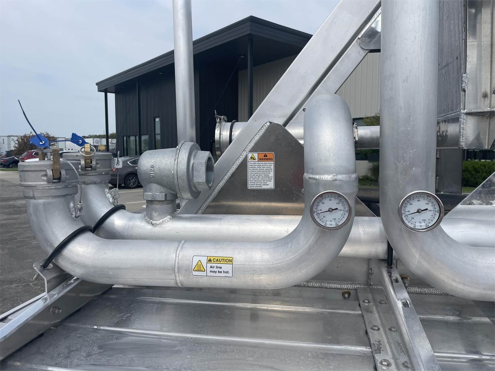 2024 J & L 1636 DRY BULK VACUUM TRAILER WITH DISC BRAKES Dry Bulk ...