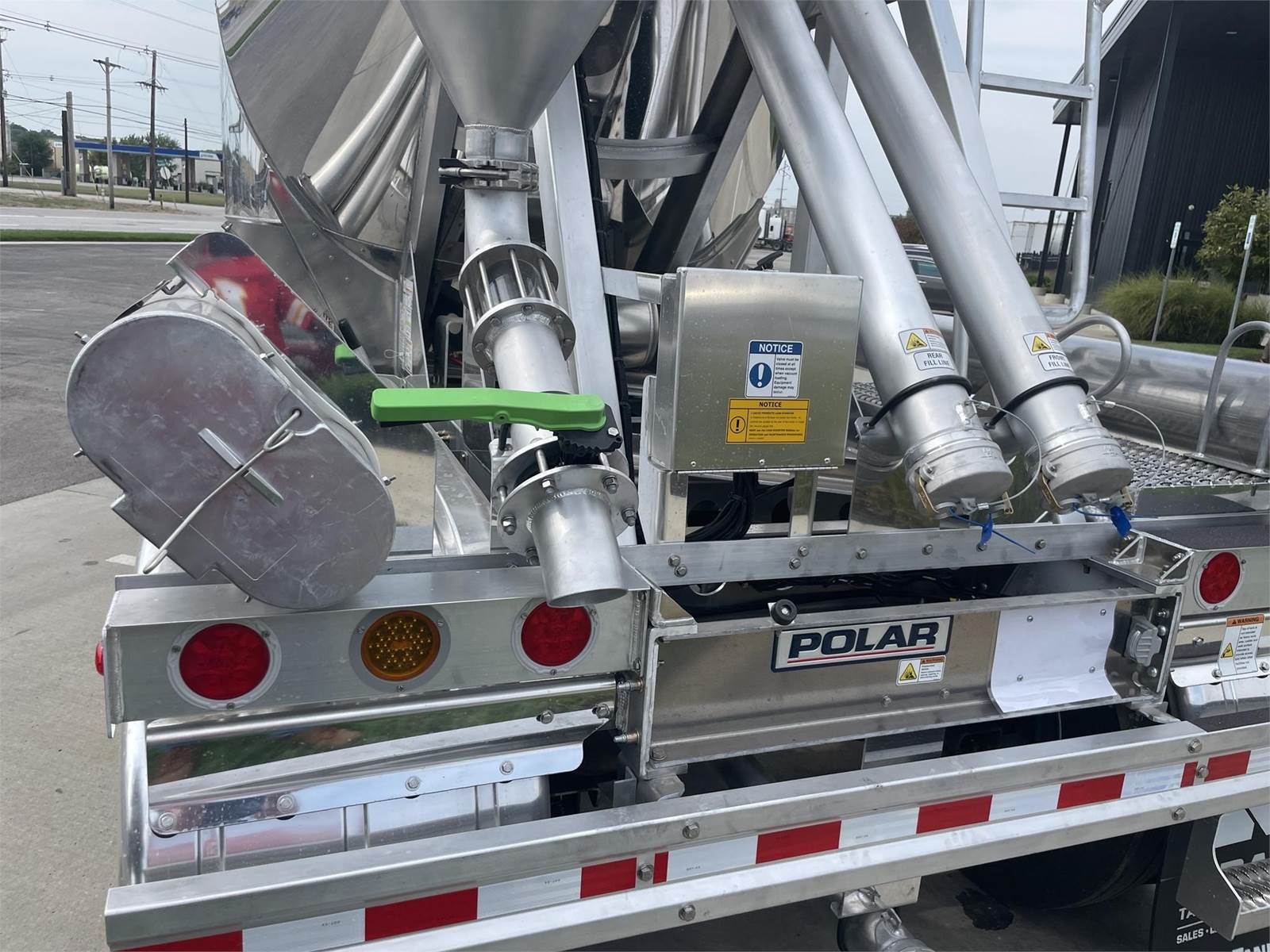 2024 J & L 1636 DRY BULK VACUUM TRAILER WITH DISC BRAKES Dry Bulk ...