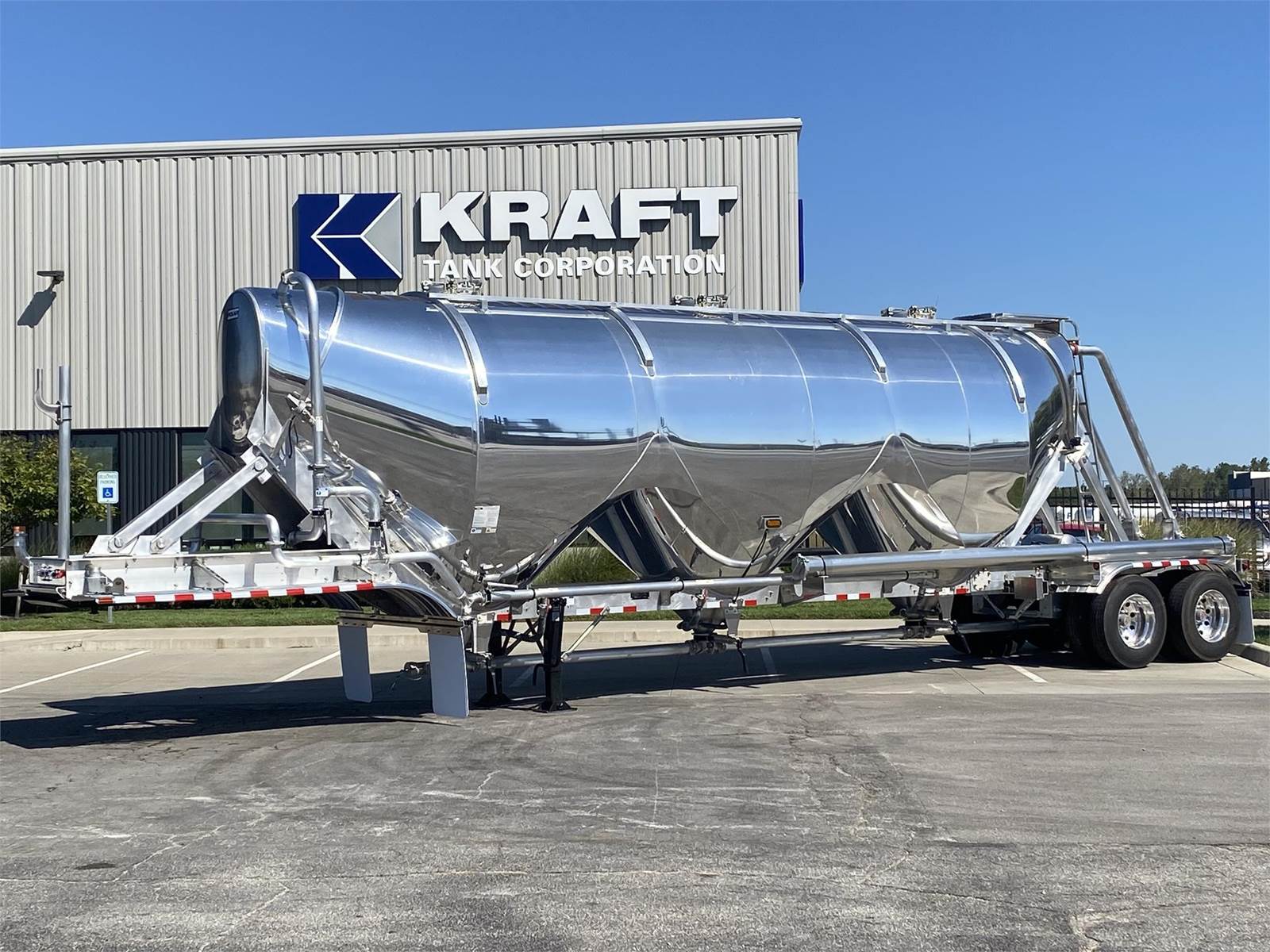 2024 Polar 1611 ULTRALIGHT FOOD GRADE DRY BULK TRAILER Dry Bulk ...