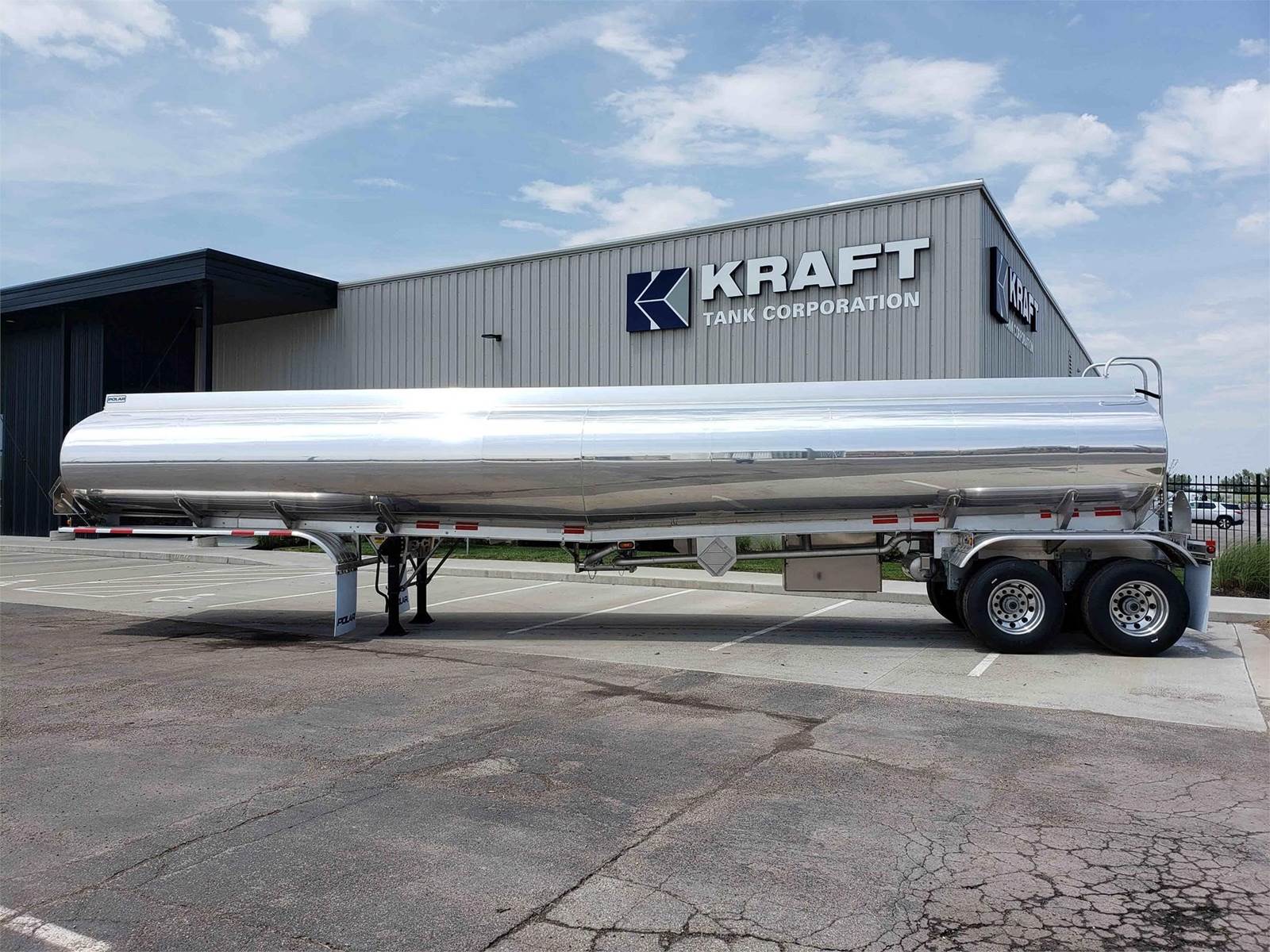 2025 Polar 9200 GALLON SINGLE COMPARTMEN JET FUEL TANK W DISC Fuel ...