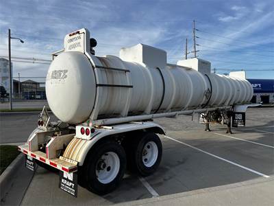 2000 Comptank 5500 GALLON NON CODE LIQUID TANK Non Code Tank Trailer ...