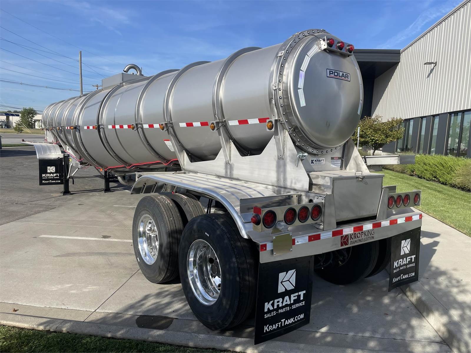 2024 Polar 5600 GALLON DIAMOND EDITION FERTILIZER TANK Non Code Tank ...