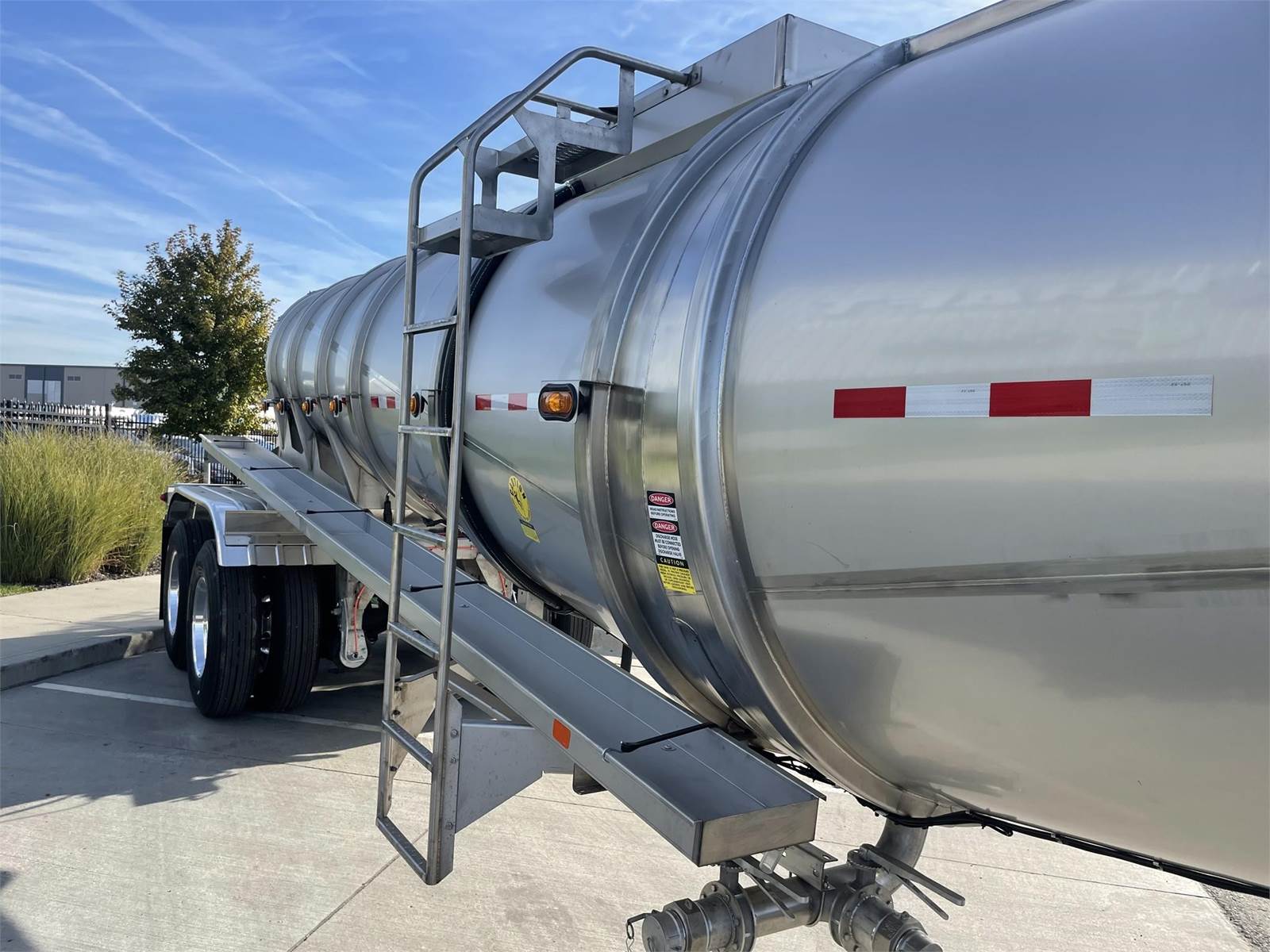 2024 Polar 5600 GALLON DIAMOND EDITION FERTILIZER TANK Non Code Tank ...