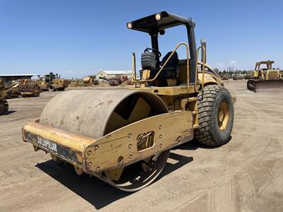 2003 Caterpillar CS-563E Smooth Drum Roller Compactor For Sale, 3,398 ...