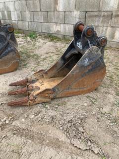 DBE 12" GP BUCKET, fits mini excavator --(LOCATED IN COLTON, CA) For ...