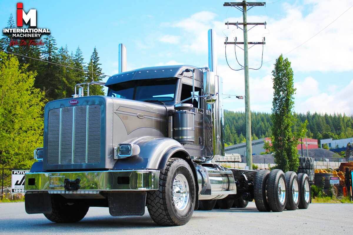 2021 Peterbilt 367H Tri Drive Extended Day Cab X15 565HP 20K Front ...