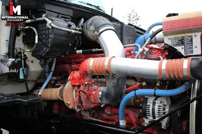 2021 Peterbilt 567 Daycab Tri Drive 88k Miles 3900 Hours For Sale ...