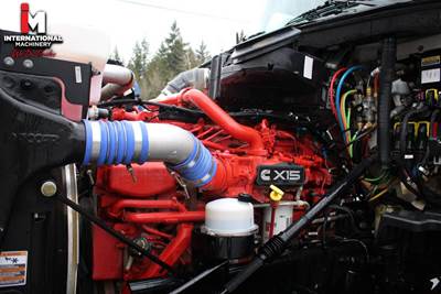 2021 Peterbilt 567 Daycab Tri Drive 88k Miles 3900 Hours For Sale ...