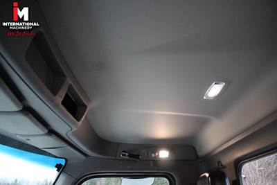 2021 Peterbilt 567 Daycab Tri Drive 88k Miles 3900 Hours For Sale ...