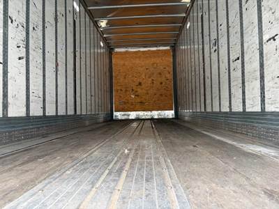 2019 Wabash 28 ft Dry Van Trailer - Roll up Door, Spring, Single Axle ...