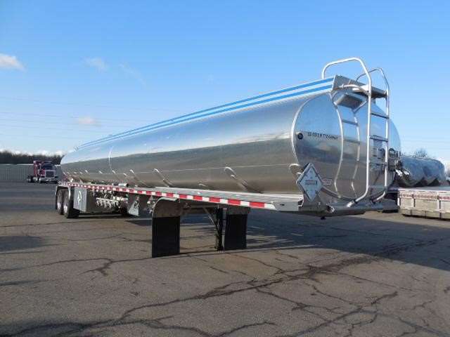 Are wind gusts more or less intense for different trucks? : r/Truckers