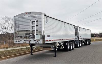 2026 Wilson Hopper Train | Pacesetter | 8-Axle Hopper / Grain Trailer ...