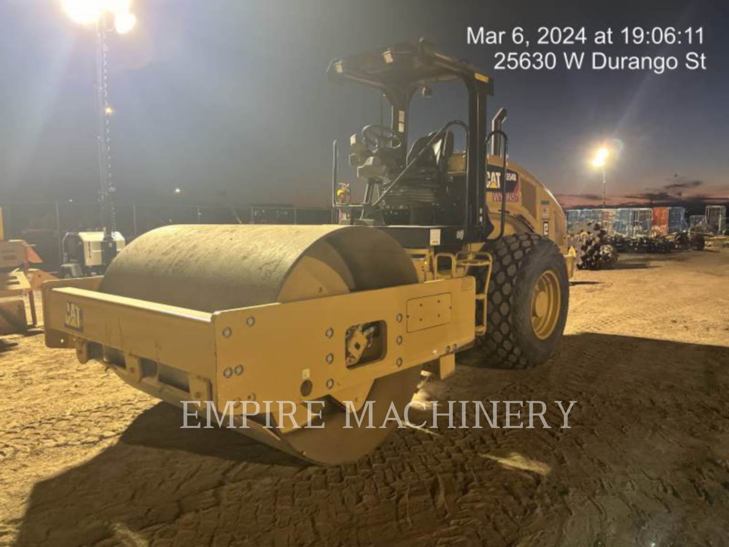 2018 Caterpillar CS54B Vibratory Soil Compactor For Sale, 2,016 Hours ...