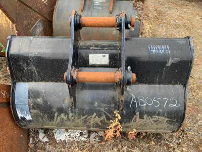 Caterpillar 36" Bucket for 304C CR 305.5E 305.5E2 CR 305C CR 305E 305E2 ...