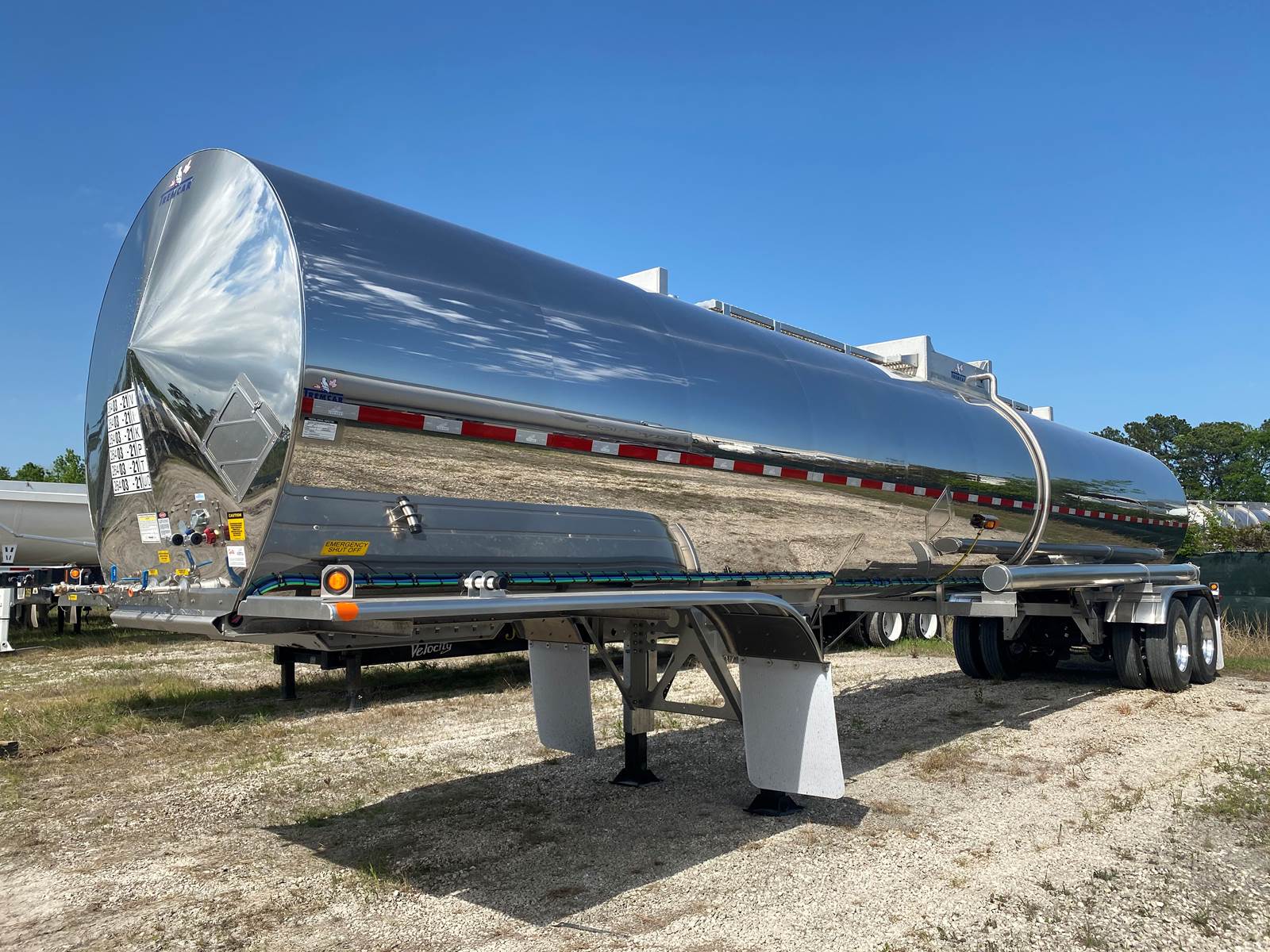 2022 Tremcar 7000 Gallon DOT 407 Stainless Steel | Vapor Recovery | Air ...