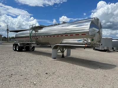 2024 Tremcar 7000 Gallon DOT 407 Stainless Steel Rear Discharge Vapor ...