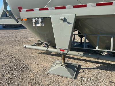 2026 Retesa 4100 CU FT Storage Pig / Guppy Dry Bulk Pneumatic Tank ...