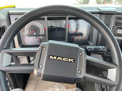 2024 Mack MD7 Flatbed Truck - 300HP For Sale, 110 Miles | Calgary, AB ...