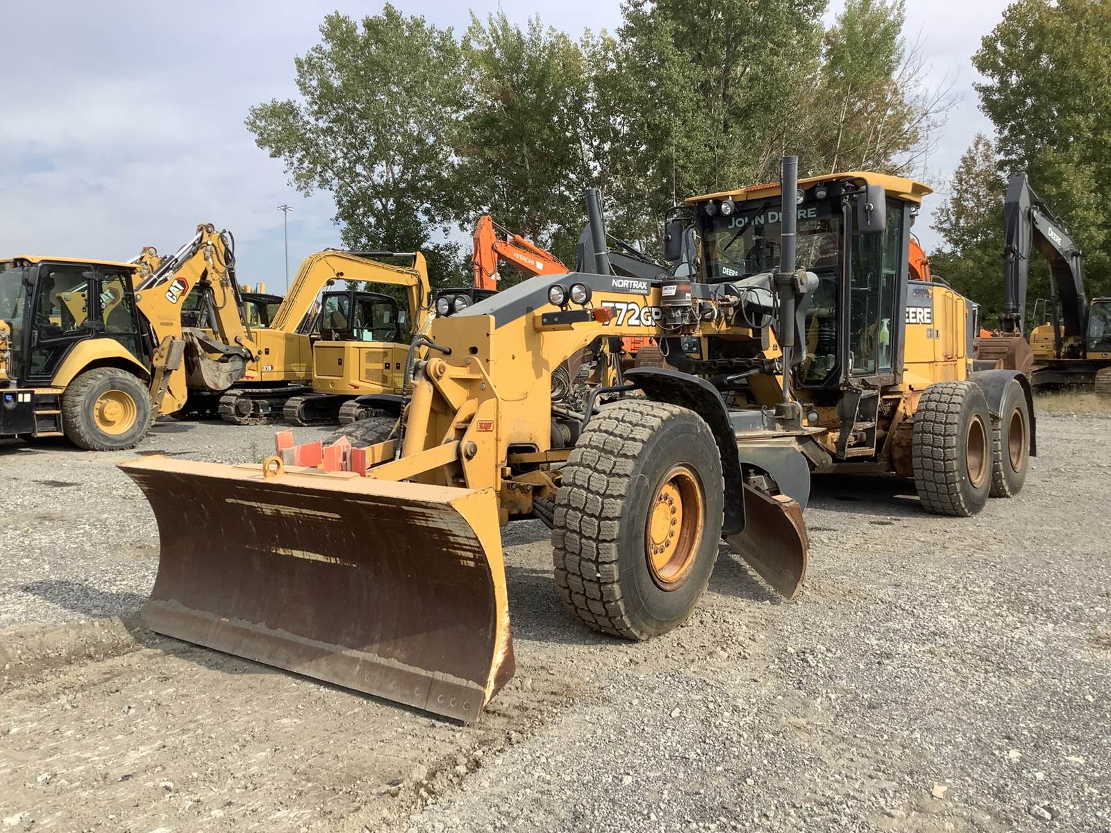 2011 John Deere 772G Motor Grader For Sale, 9,901 Hours | Laval, QC ...
