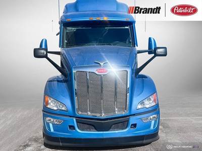 2024 Peterbilt 579 Sleeper Semi Truck - 80" Raised Roof Sleeper, Paccar 455HP For Sale, 35 Hours ...