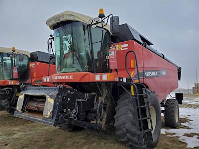 2012 Versatile RT490 Combine For Sale, 665 Hours | Havre, MT | 10543130 ...