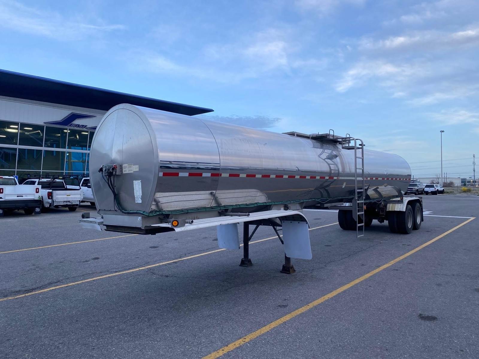 2000 Brenner MILK TANK Food Grade Tanker Trailer For Sale | Salt Lake ...