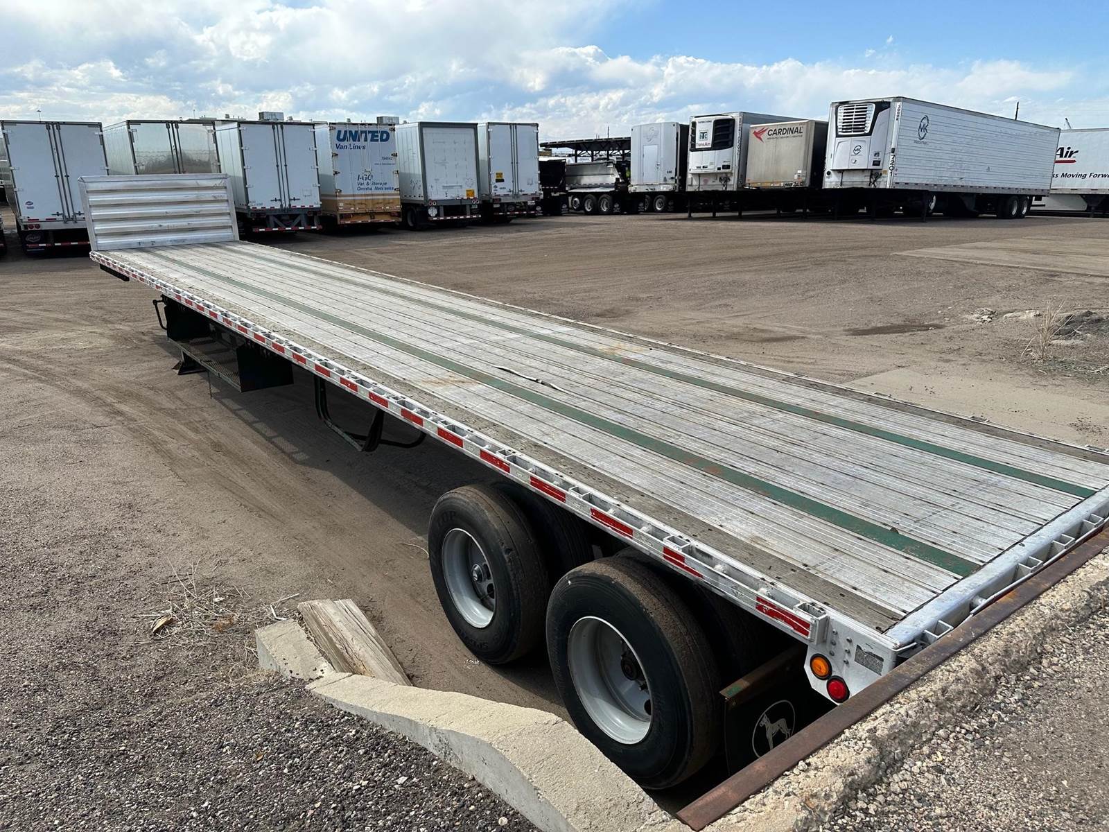 2013 Clark 48x102 Combination Flatbed Trailer - Spring, Sliding Axle ...