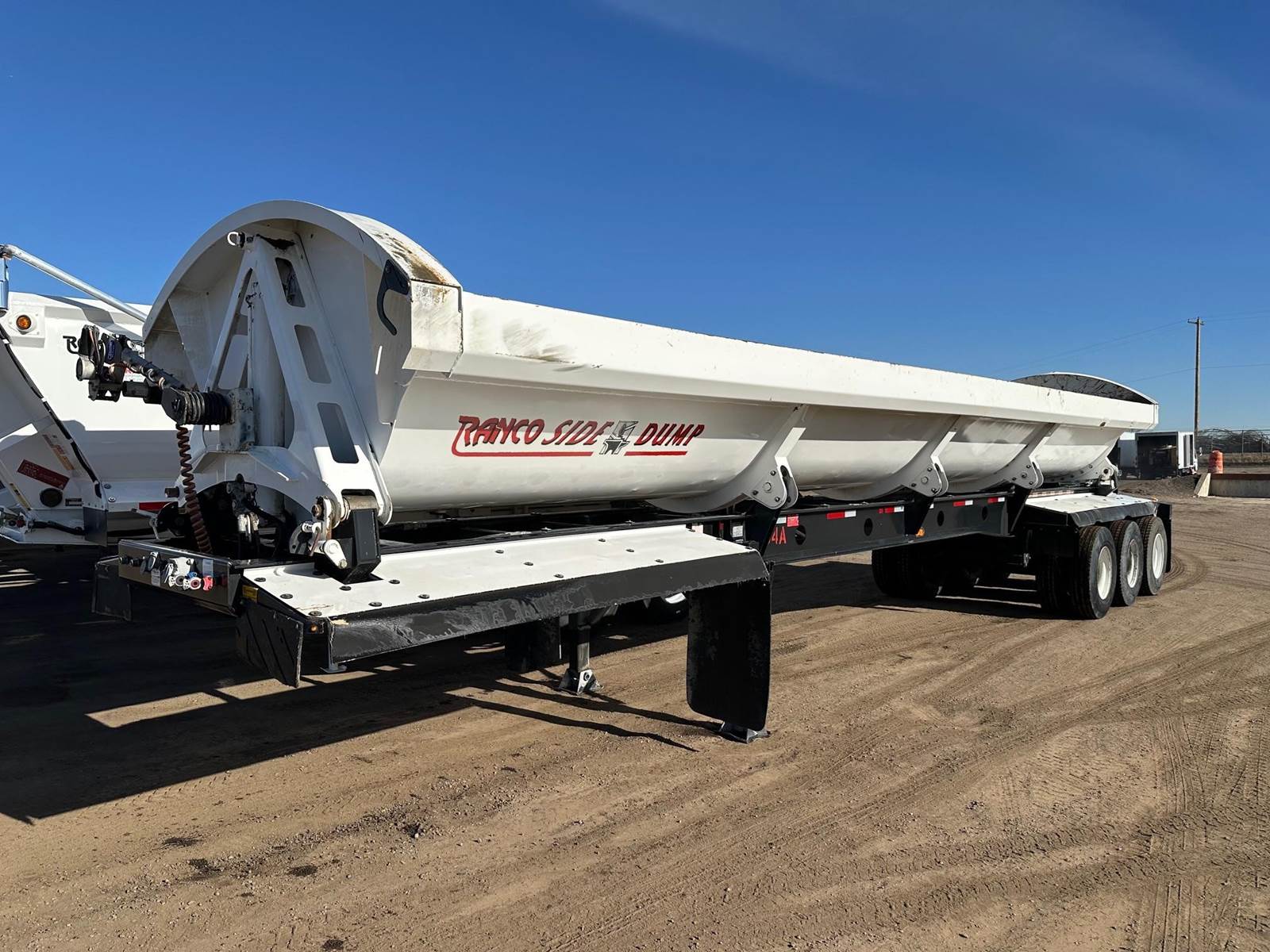 2019 Ranco TRI AXLE AIR RIDE SIDE DUMP W PINTLE HITCH AND HOO Side Dump ...