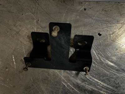 Kenworth W900 Bracket For Sale | Salt Lake City, UT | 104093 ...
