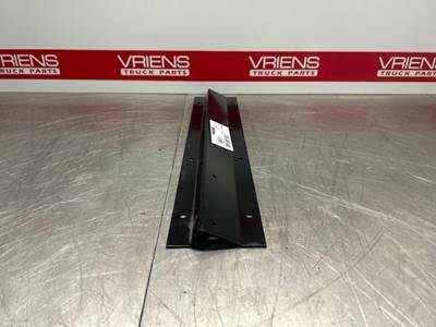 Kenworth W900 Bracket For Sale | Salt Lake City, UT | 102525 ...