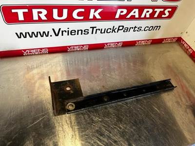 Peterbilt Bracket For Sale | Salt Lake City, UT | 101232 ...