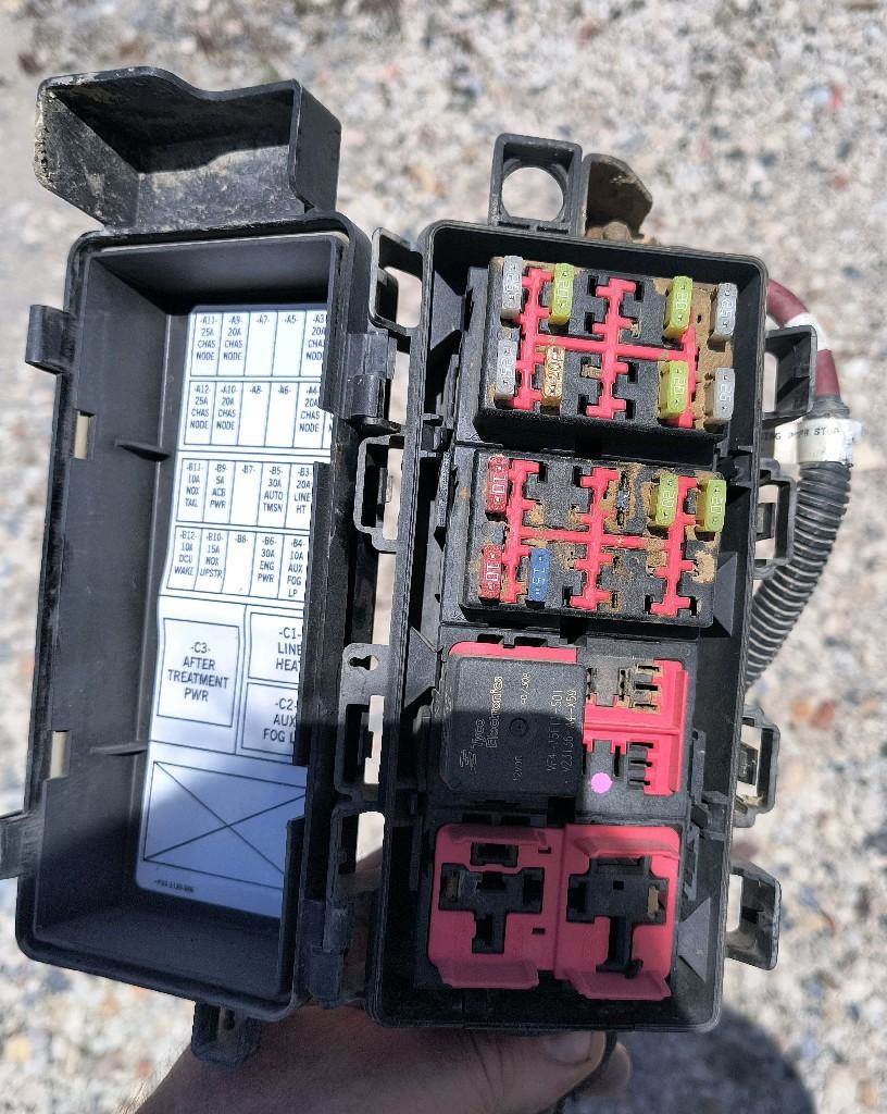 Kenworth Fuse Box For Sale | Salt Lake City, UT | 4704 ...