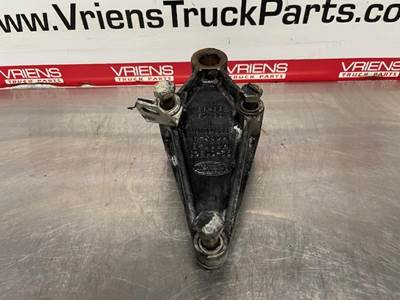 Peterbilt 357 Spring Hanger For Sale | Salt Lake City, UT | 97474 ...