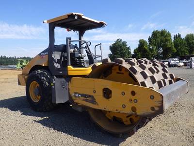 2018 Volvo SD115B Padfoot Roller Compactor For Sale, 1,825 Hours ...