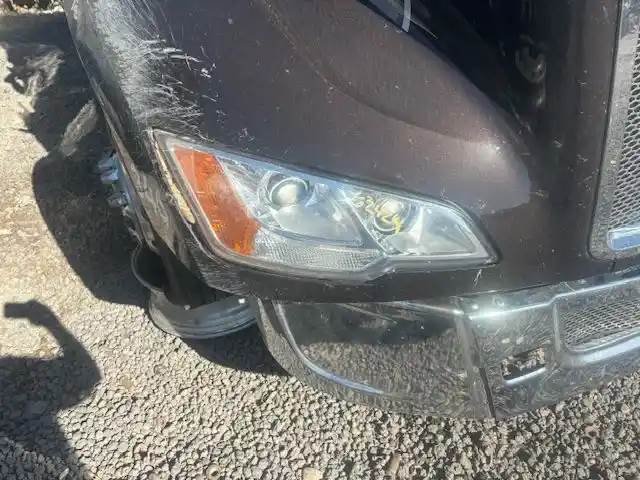 2023 Peterbilt 579 Headlight Assembly For Sale | Ucon, ID | 62424-17 ...