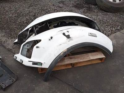 Kenworth T880 Hoods For Sale | MyLittleSalesman.com