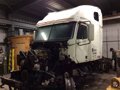 2002 Freightliner Century Class 120 Salvage Truck For Sale | Ucon, ID ...