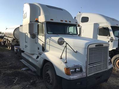 1996 Freightliner FLD120 Salvage Truck For Sale | Ucon, ID | 81920 ...