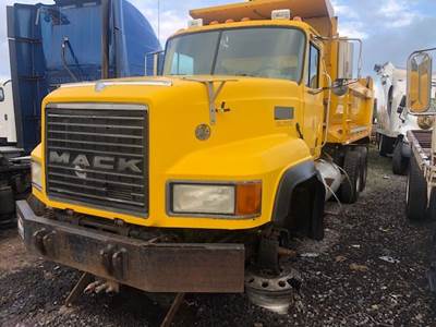 2000 Mack CL713 Salvage Truck For Sale | Ucon, ID | 52421 | MyLittleSalesman.com