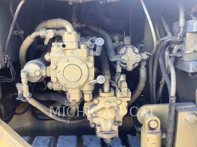 2000 Caterpillar AP-650B Asphalt Paver For Sale, 11,847 Hours | Novi ...