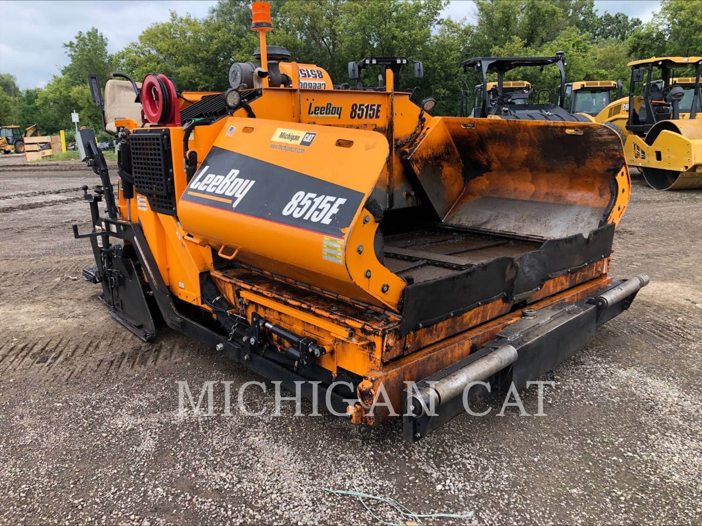 2019 LeeBoy 8515E Asphalt Paver For Sale, 1,408 Hours | Novi, MI ...