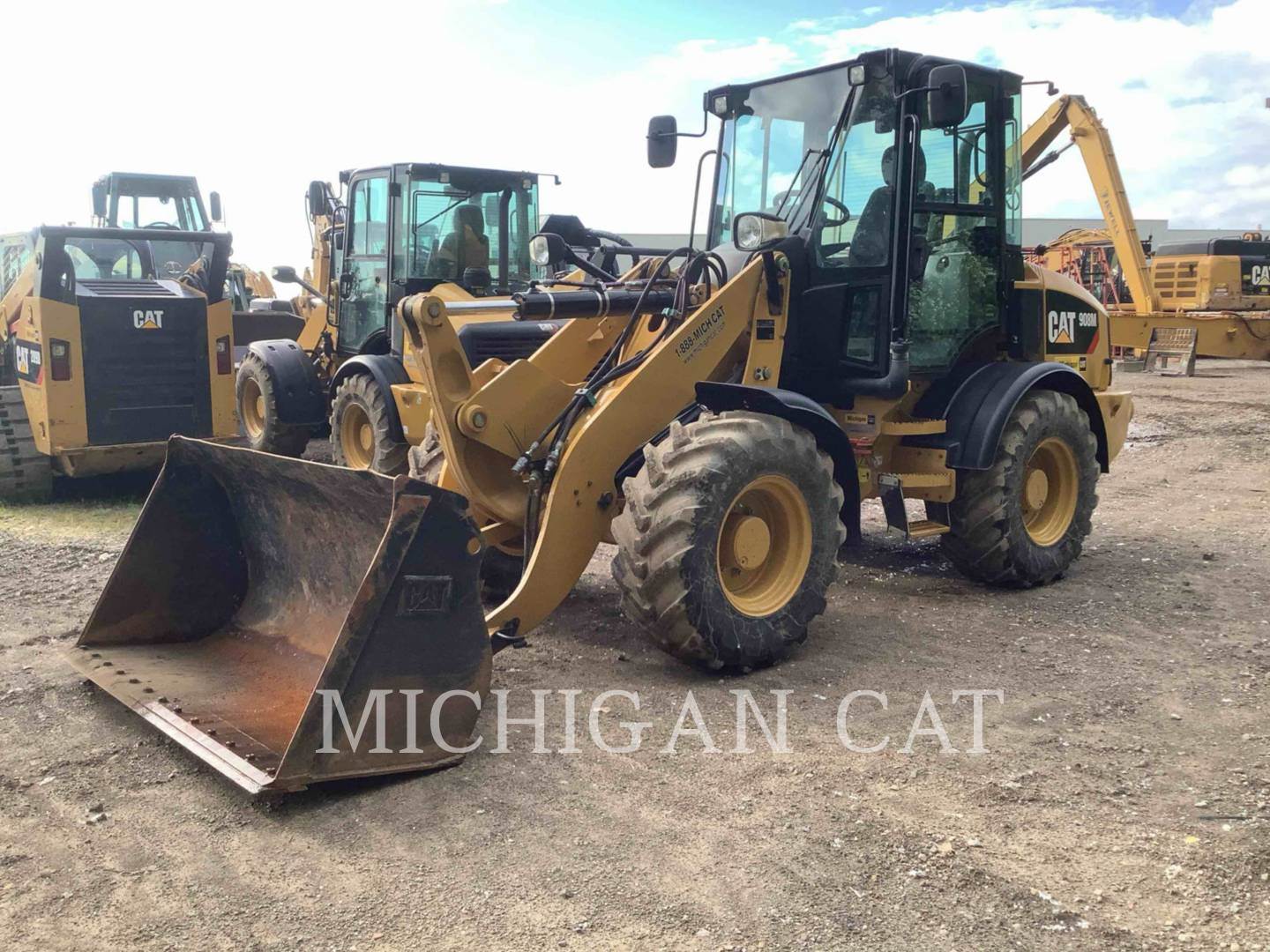 2020 Caterpillar 908M ARW Wheel Loader For Sale, 3,998 Hours ...