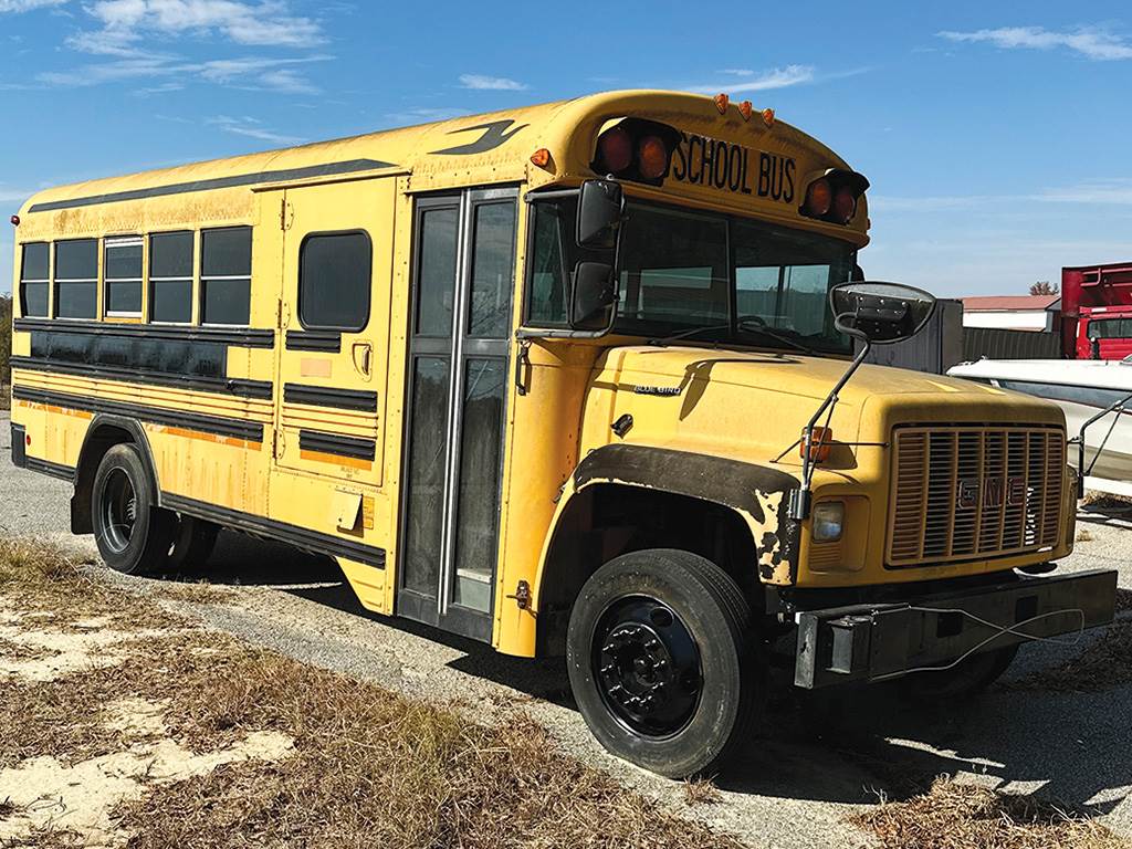 1999 GMC B7 School Bus - 300HP For Sale | Salisbury, NC | 12454585 ...