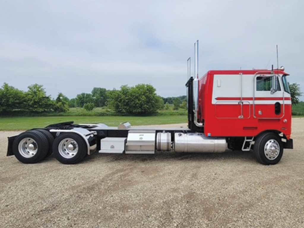 1987 Peterbilt 362 Cabover - Caterpillar, 500HP For Sale | South Sioux ...